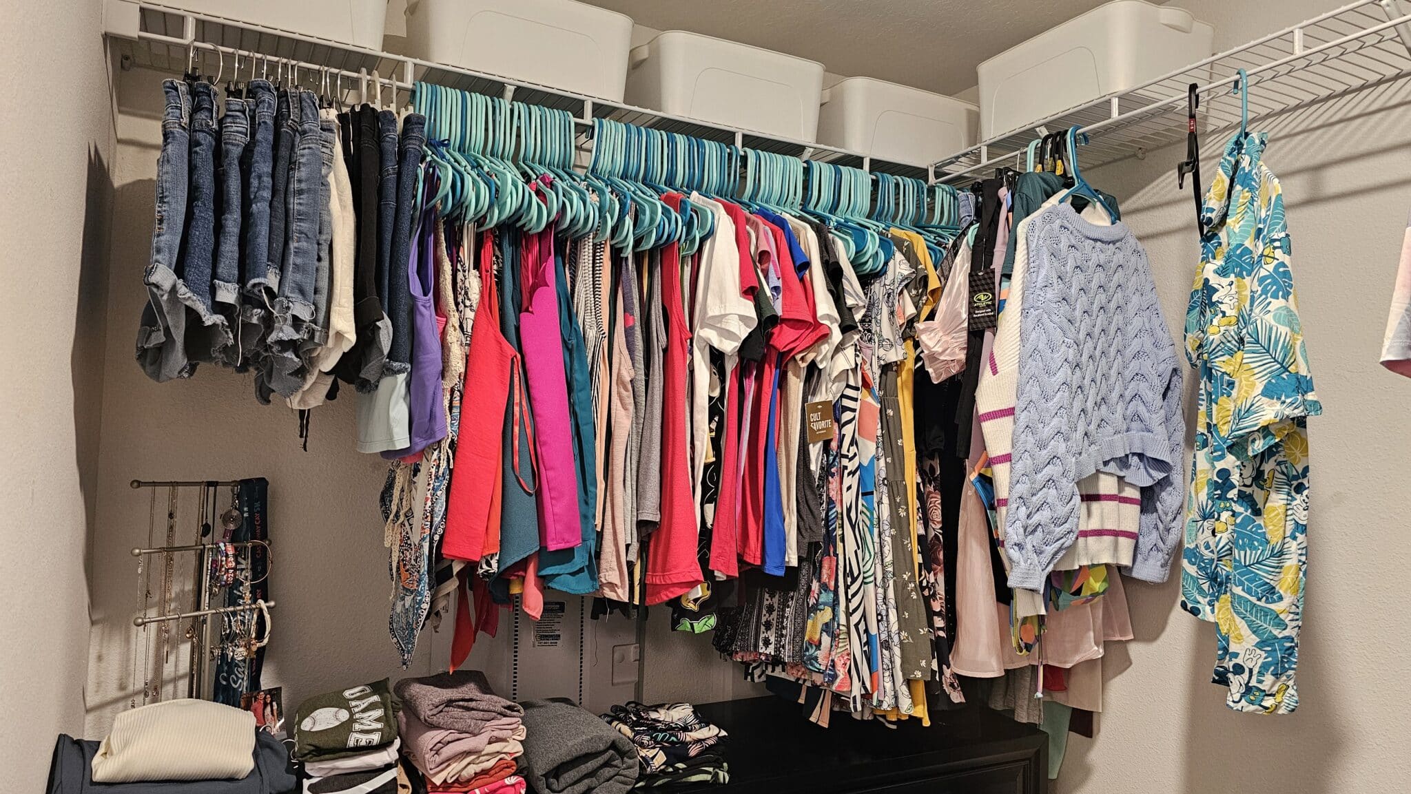 How To Clean Out Your Closet Ultimate Spring Cleaning Guide